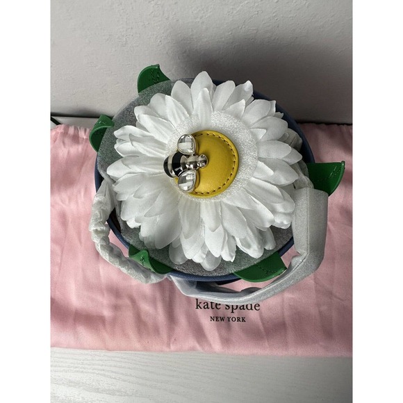 kate spade | Bags | New Kate Spade Down The Rabbit Hole Daisy Flower ...